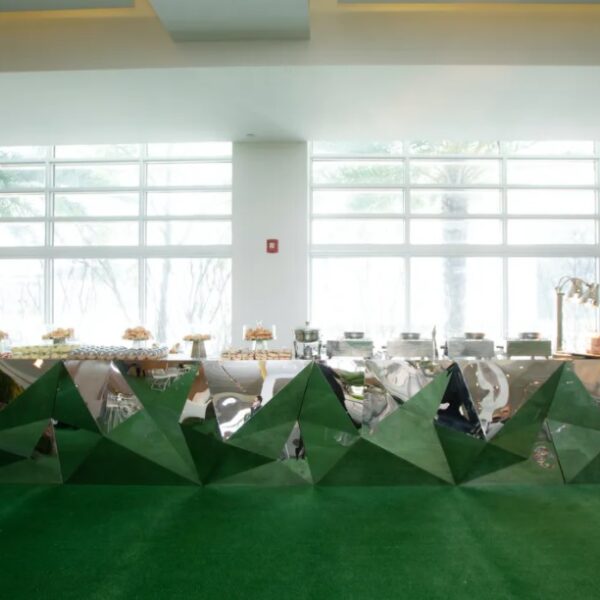Eclipse bar - Silver rental - Bubble Design Rentals